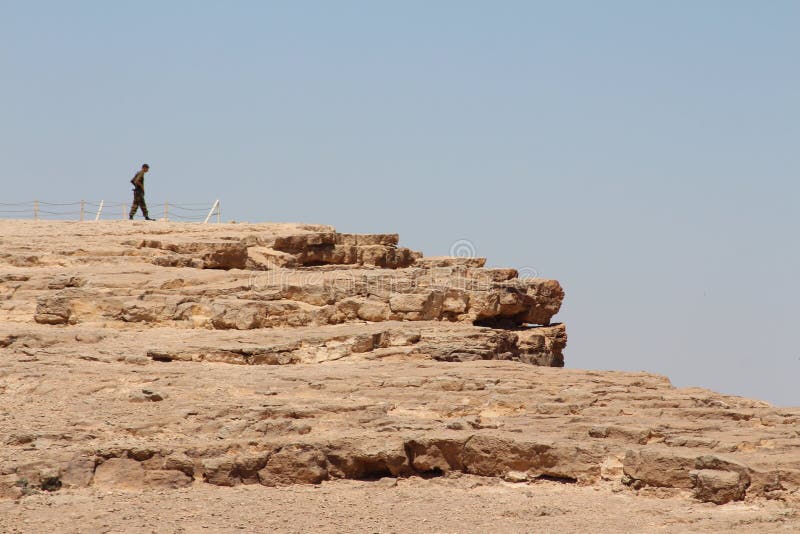 Israel - Makhtesh Ramon stockfoto. Bild von ramon, lang - 40981332