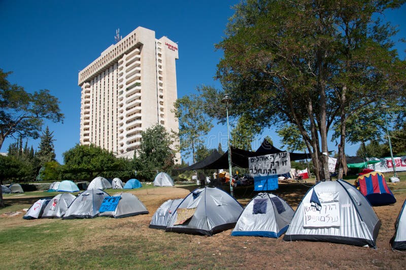 Israel Tent City editorial photography. Image of protest - 20724947