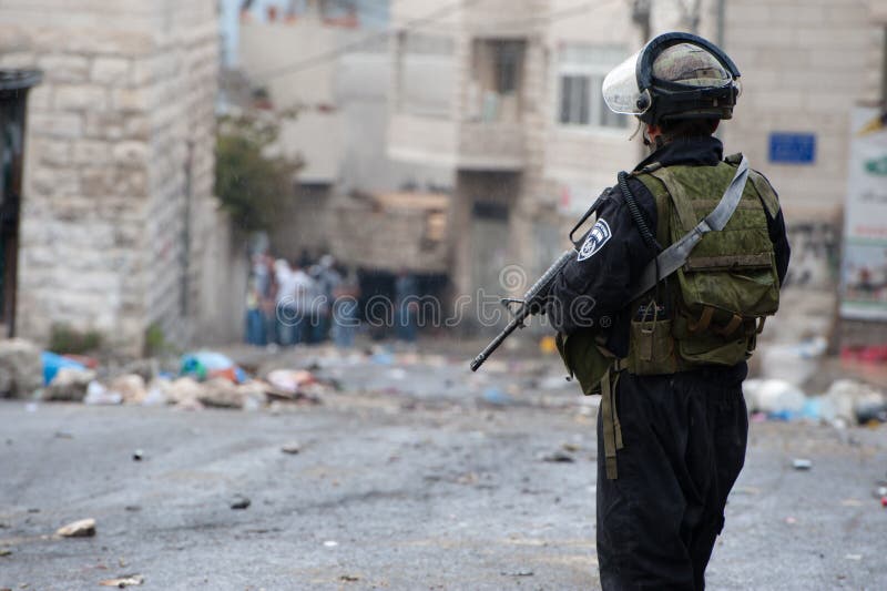 Israeli Riot Police editorial photo. Image of police - 19734331