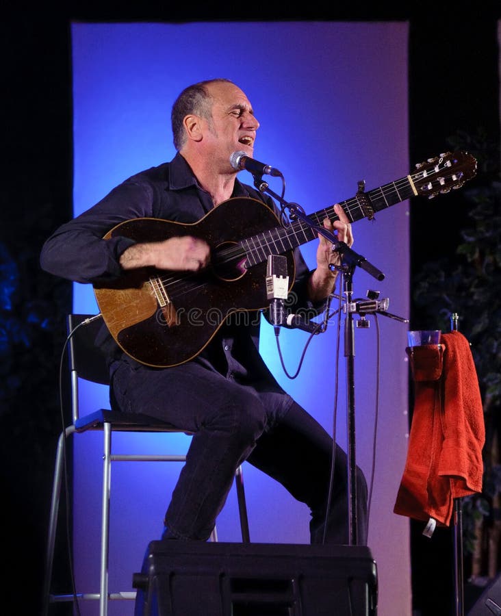 Israeli Singer Songwriter David Broza Editorial Stock Image - Image of ...