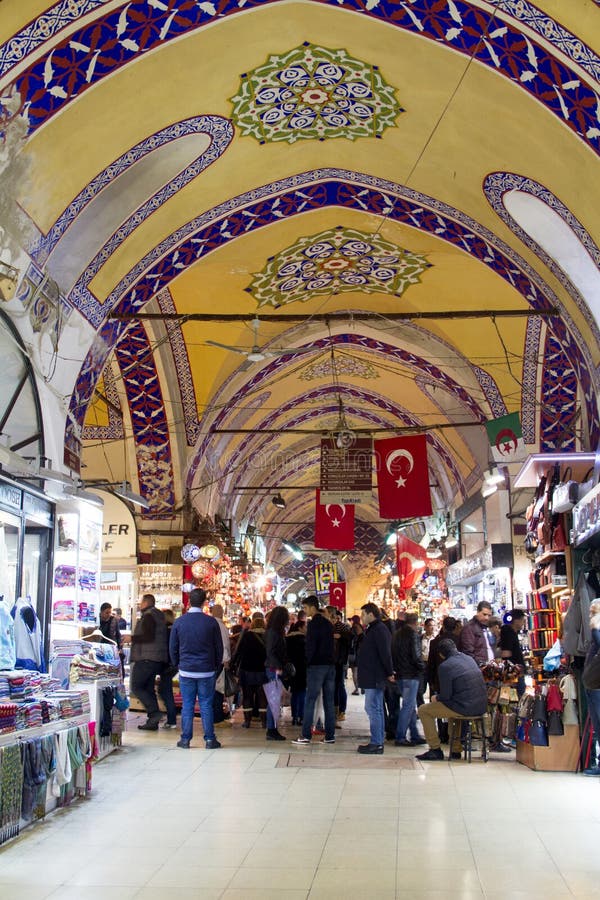 Istanbul Bazaar editorial photography. Image of merchant - 65295452