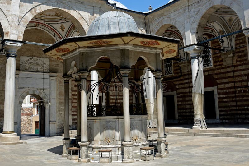 Laleli Mosque, Istanbul, Turkey Stock Photo - Image of byzantine, faith ...
