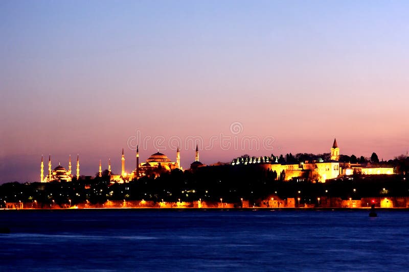 An Istanbul night stock photo. Image of sarayburnu, oriental - 9181448