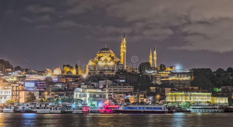 Istanbul by Night editorial photo. Image of minaret, fundamental - 62084376