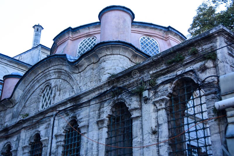 Istanbul old buildings stock image. Image of beyoacurren - 130283439
