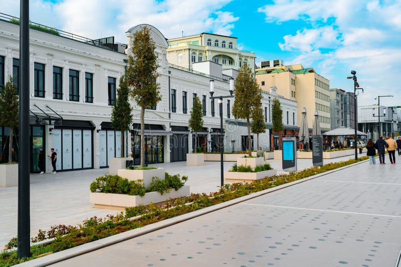ISTANBUL, TURKEY - APRIL 12, 2022 : View of Istanbul Streets Editorial ...