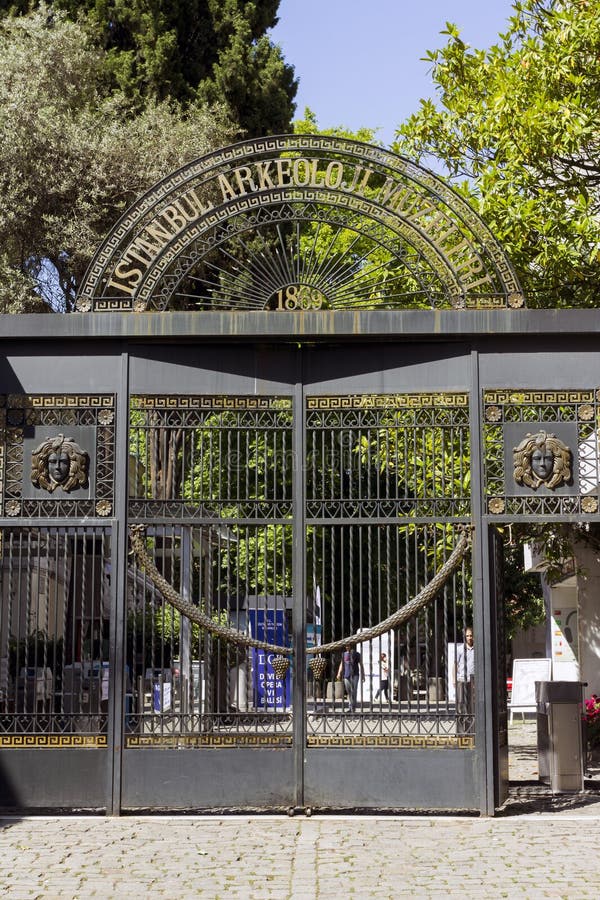 Gate of the Istanbul Archaeological Museums in Istanbul Editorial Stock ...