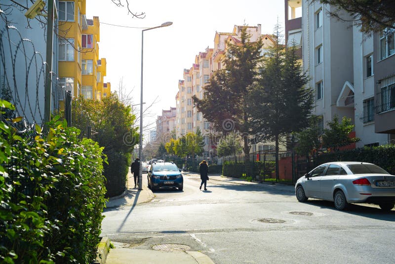 ISTANBUL, TURKEY - MARCH 25, 2022 : View of Istanbul Streets Editorial ...