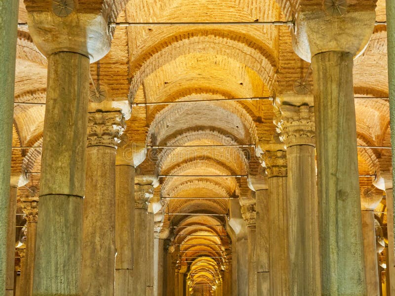 Ancient Pillared Underground Cistern Editorial Stock Photo - Image of ...