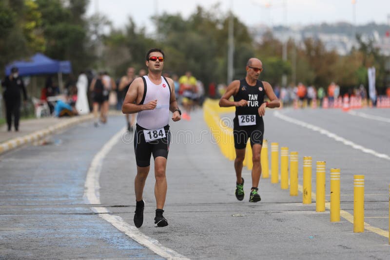 Istanbul Sprint Triathlon editorial image. Image of running - 202503160