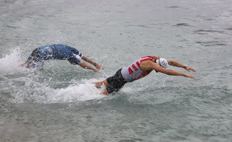 Istanbul Sprint Triathlon editorial stock photo. Image of swim - 202551883