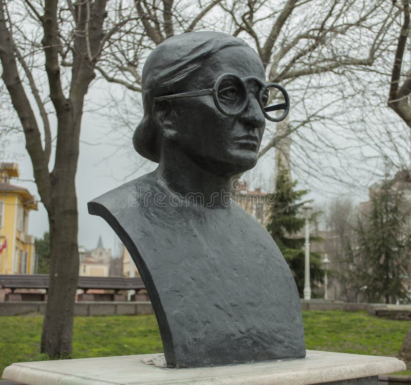 Istanbul, Turkey - Woman S Head Sculpture Stock Photo - Image of ...