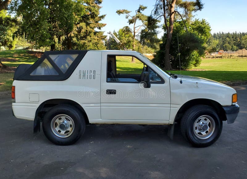 1993 Isuzu Amigo editorial stock image. Image of amigo - 227857264