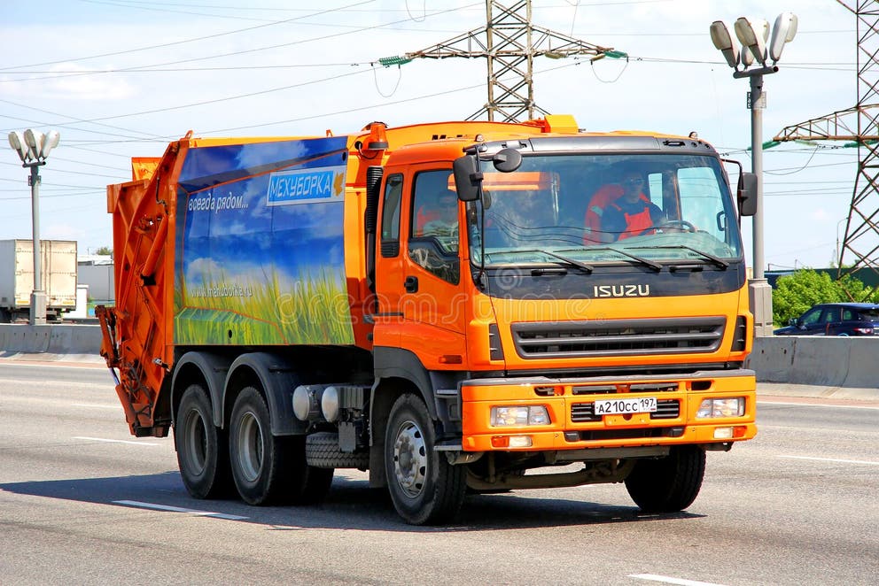 Isuzu CXZ editorial stock photo. Image of dustbin, moscow - 38132998