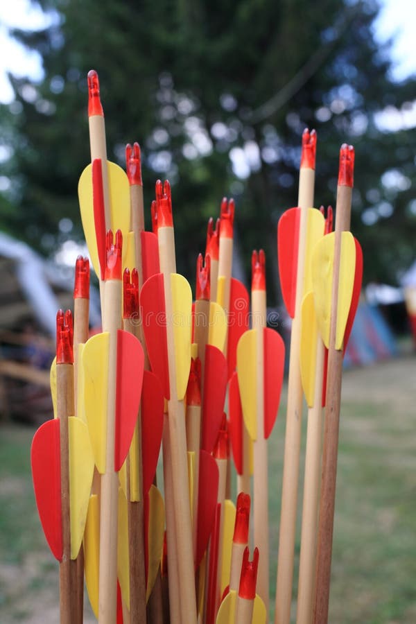 Italiaanse boog en pijl stock foto. Image of kleuren - 46473200