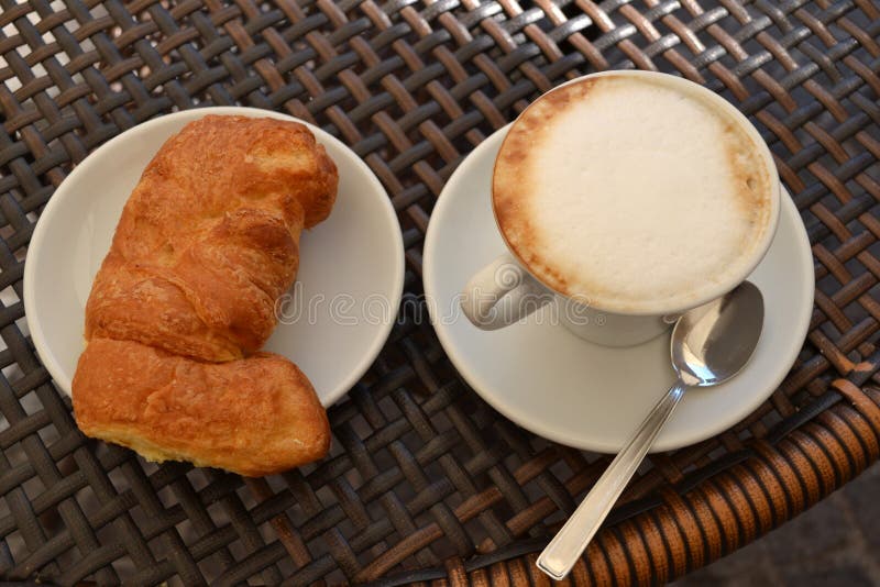 Cornetto E Cappuccino Clipart Sun