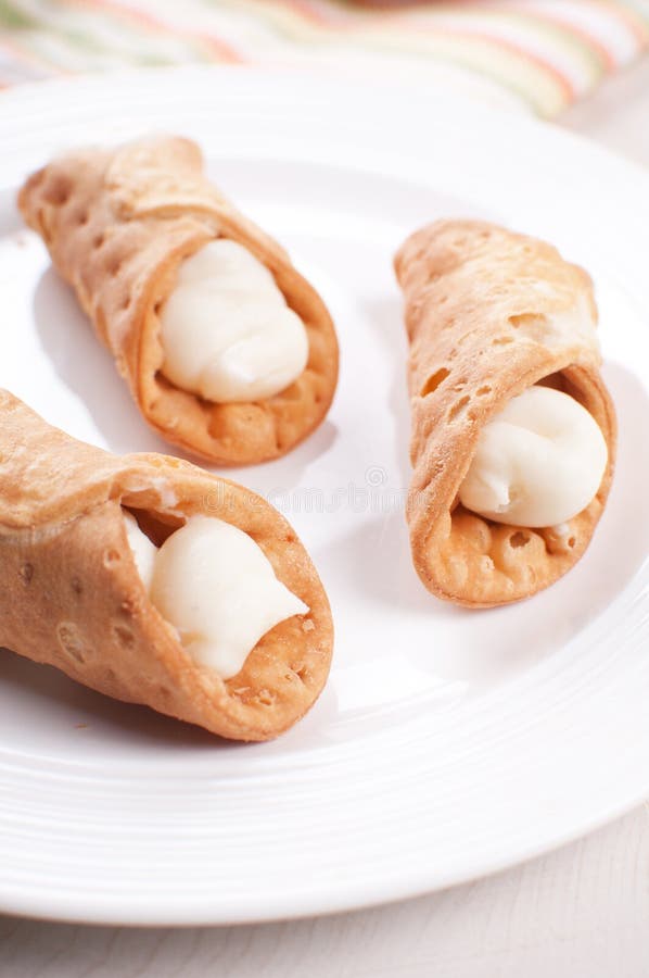 Italian Cannoli Pastry Filled with Cream Stock Photo - Image of dessert ...