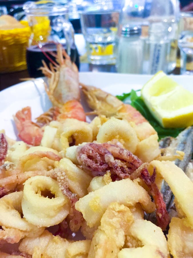 Italian Mixed Fried Fish, Shrimp and Squid Platter Stock Photo - Image ...
