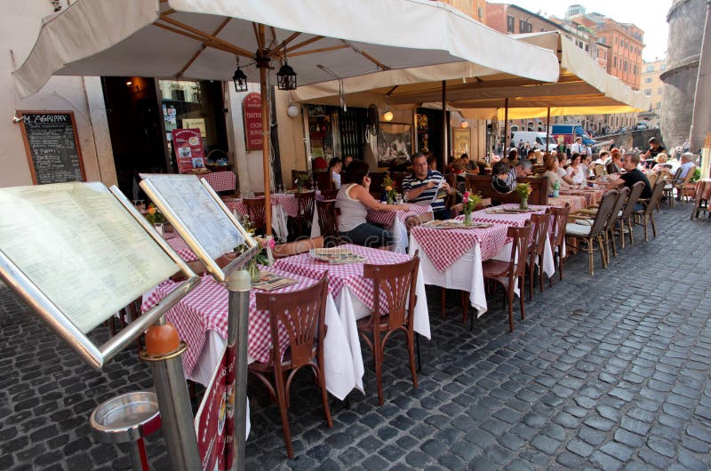 Italian Restaurant Window in Florence, Italy Editorial Photo - Image of ...