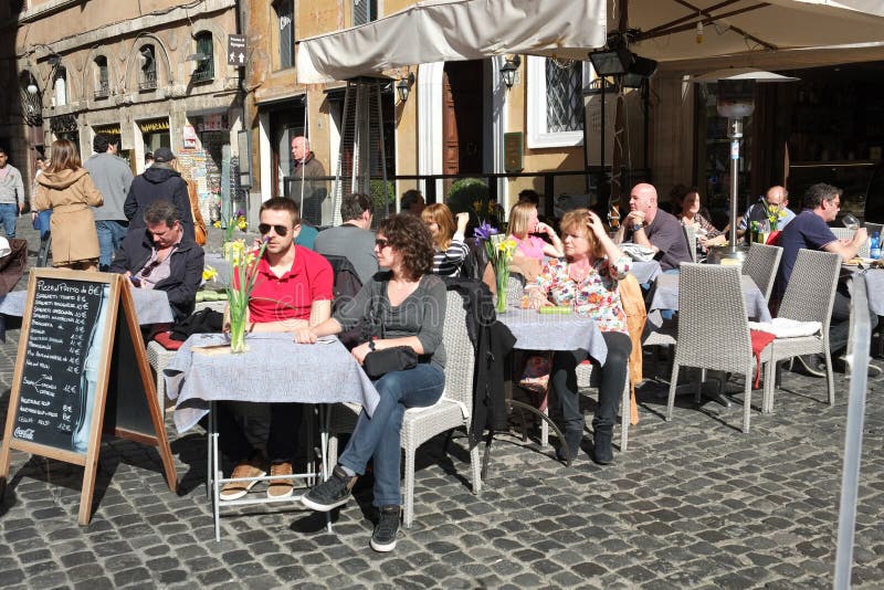 Italian restaurant editorial stock image. Image of table - 37927694