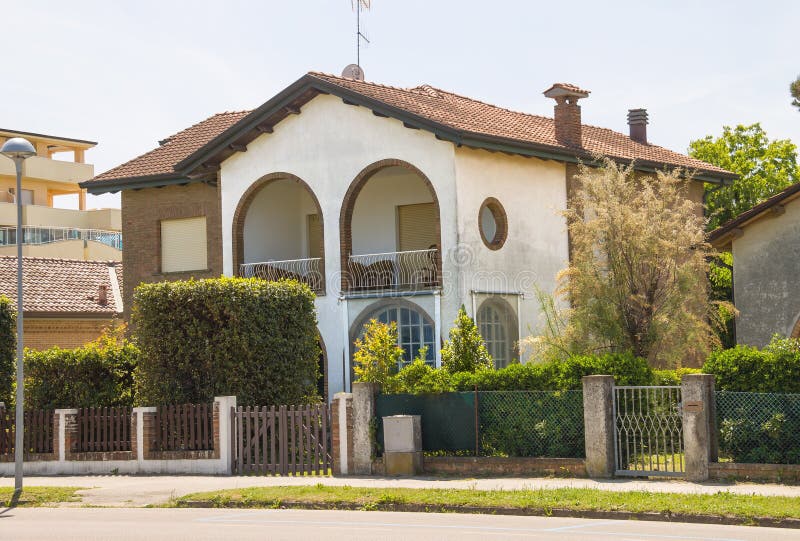 Italian cottage stock photo. Image of hotel, beautiful - 4998418