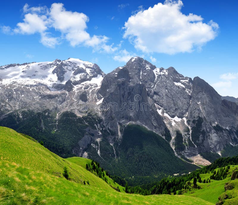 Italien-Alpen stockbild. Bild von wandern, steigen, bereich - 38804895