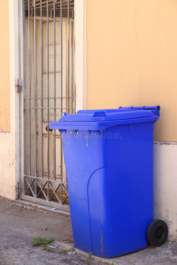 Italy garbage bin stock photo. Image of containers, household - 154098264