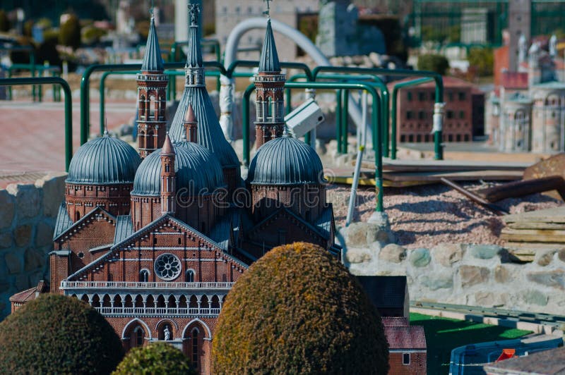 Italy Mini editorial photo. Image of cities, heritage - 24785896