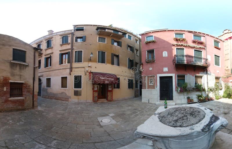 Italy, Venice Ancient Building and Historical Infrastructure Editorial ...