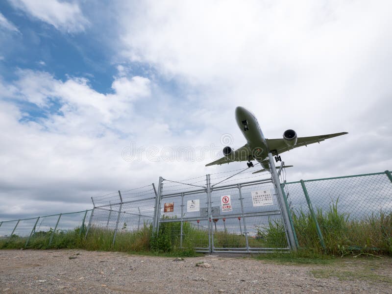 Itami Airport in Japan editorial photography. Image of osaka - 123279247