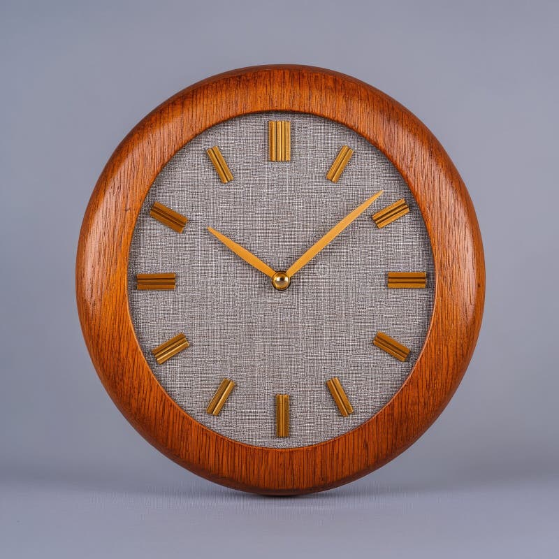 With Its Simple yet Elegant Design, this Wall Clock Incorporates Wooden ...
