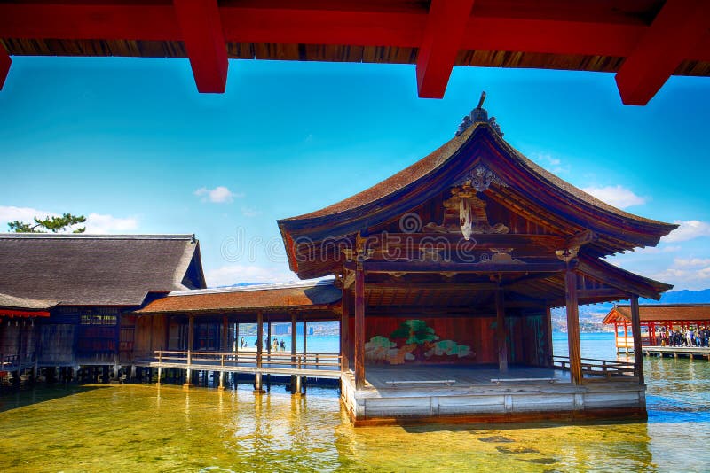 Itsukushima Shinto Shrine, Miyajima, Japan Editorial Stock Image ...