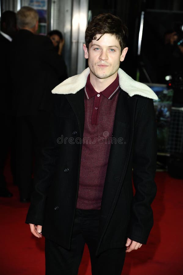 Iwan Rheon editorial photo. Image of never, premiere - 21838981