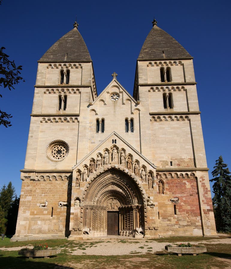 JÃ¡k church stock photo. Image of statues, building, historic - 12871812