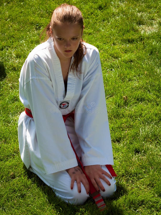 Tae Kwon Do editorial stock image. Image of green, people - 284055899