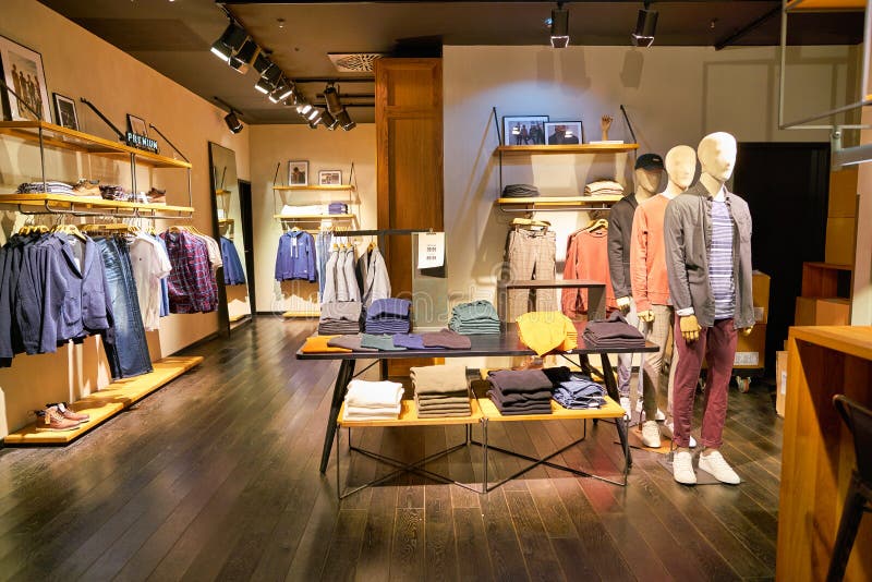 Jack & Jones Store in Berlin Editorial Image - Image of readytowear ...