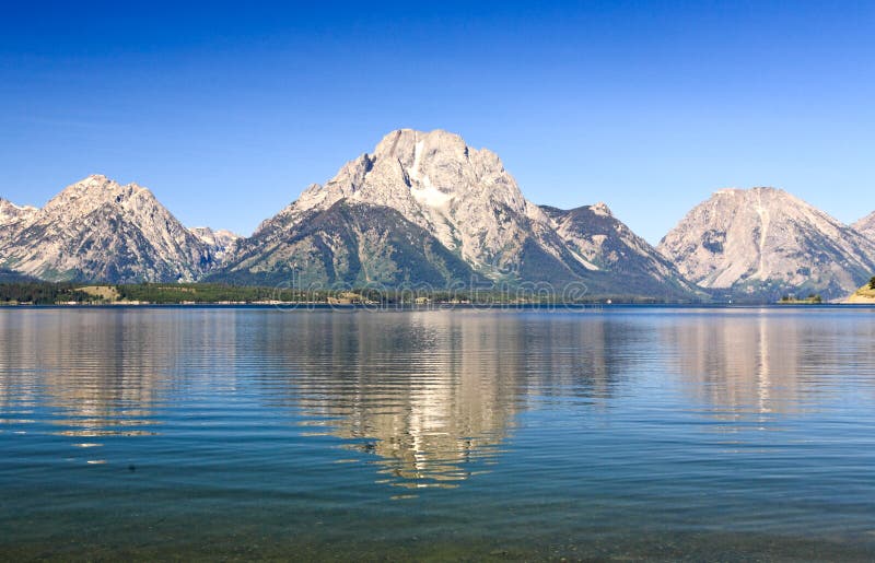 The Jackson Lake in Grand Teton Stock Image - Image of sunny, jackson ...