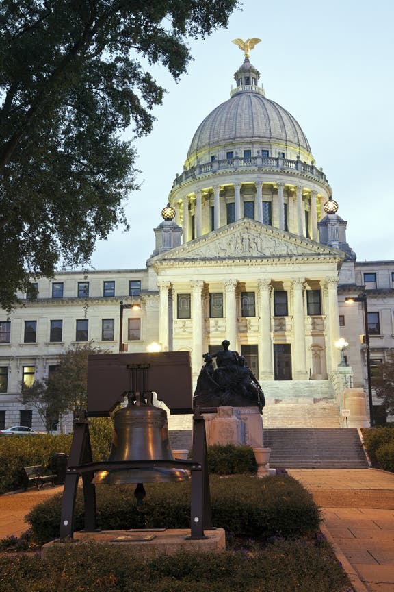 Jackson - State Capitol Building Editorial Photo - Image of mississippi ...