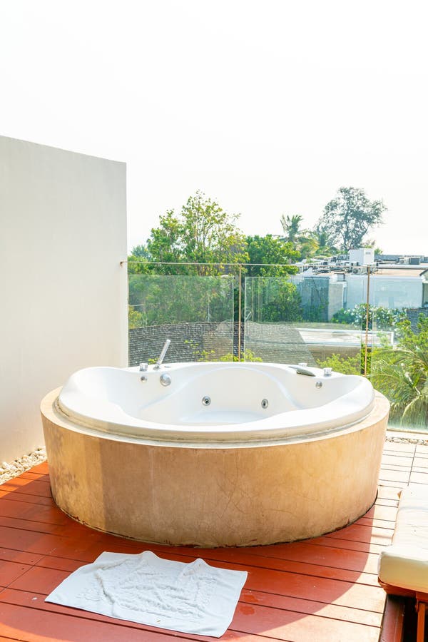 Jacuzzi Bath Tub on Balcony Stock Image - Image of apartment, modern ...