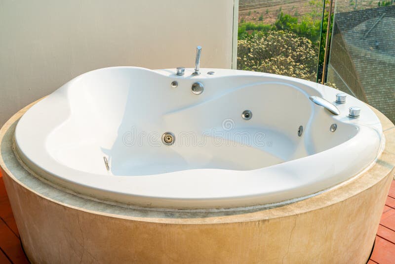 Jacuzzi Bath Tub on Balcony Stock Image - Image of lifestyle, bathroom ...