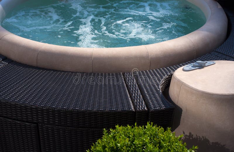 Top View Jacuzzi Pool and Row of Pool Chairs at Apartment in America ...