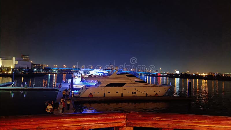 Jaddaf side view dubai editorial stock photo. Image of boat - 261526463