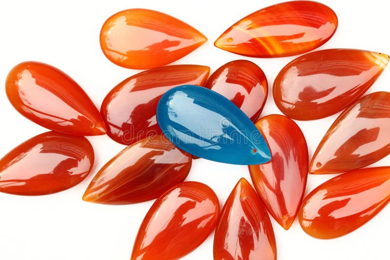 Jade rojo imagen de archivo. Imagen de varios, gema, objetos - 19713351