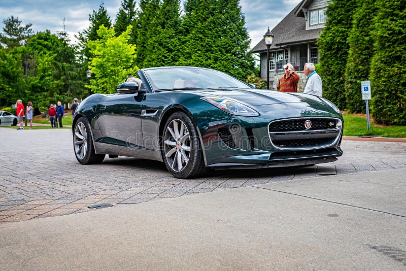 2014 Jaguar F Type V8 S Convertible Editorial Image Image Of Automotive Automobile 254476095