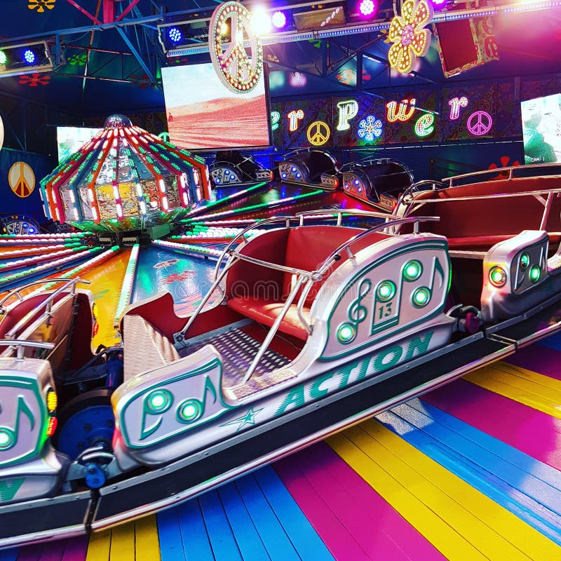 Jahrmarkt editorial stock photo. Image of fahrgeschft - 92619813