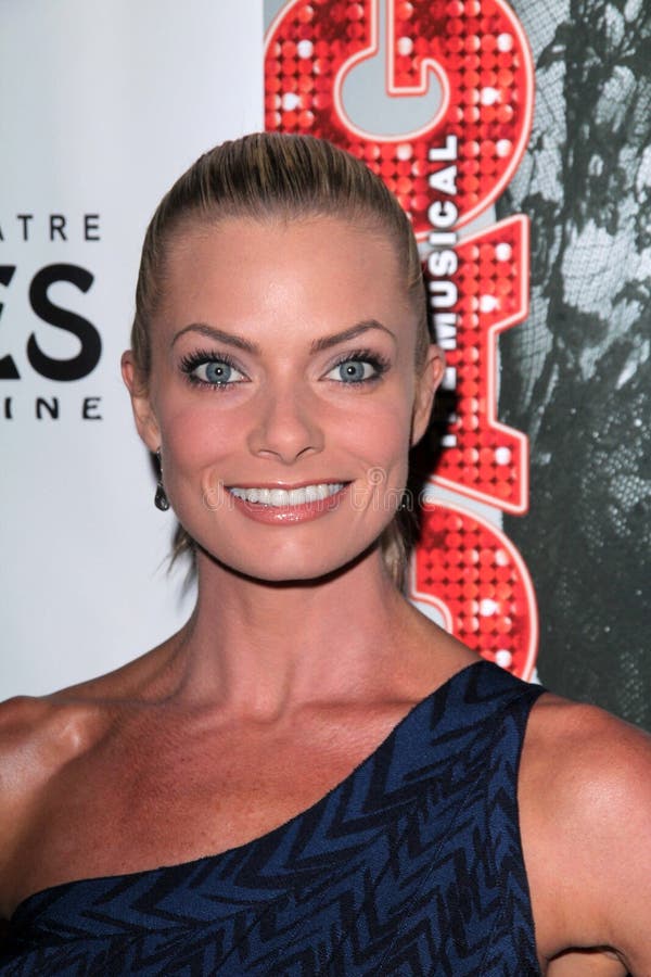 Jaime Pressly en fotografía editorial. Imagen de jaime - 25221387