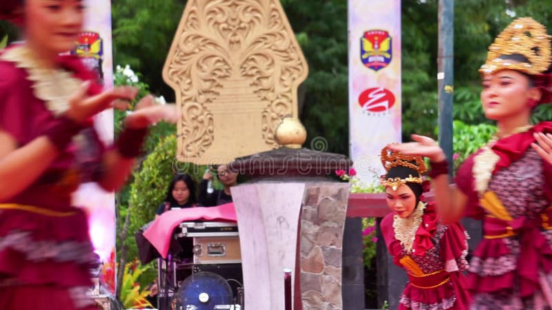 Jaipong Dance from Sunda, West Java. this Dance is Known for Its Agile ...