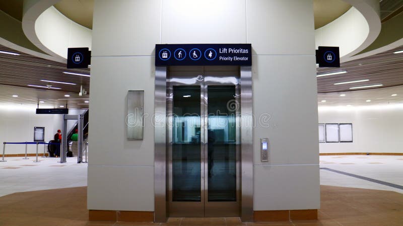Priority elevator editorial photography. Image of jakarta - 142753217