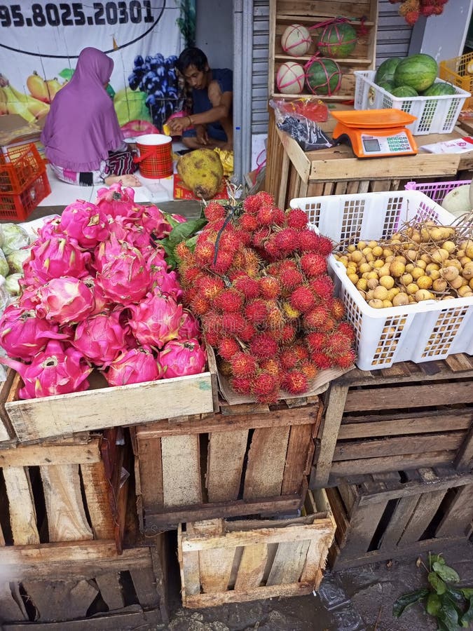 Fruit Store, Addis Abeba, Ethiopia Editorial Stock Image - Image of ...