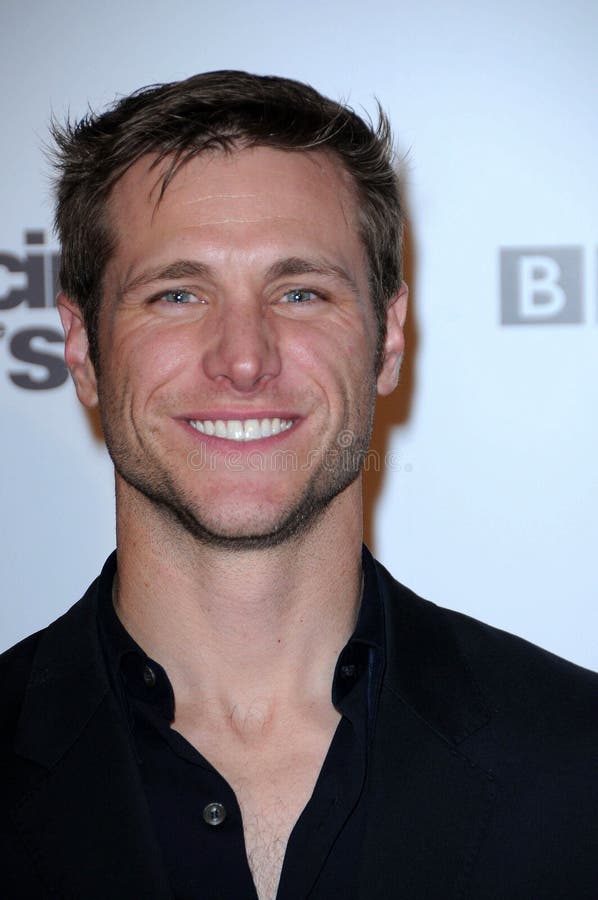 Jake Pavelka editorial stock photo. Image of 082311, launch - 30726218